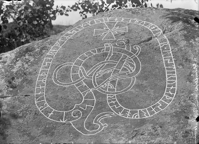 Early English Writing - Runes and the Futhorc — JUMP! MAG